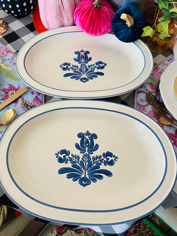 Vintage Pfaltzgraff Platter, Blue and White Village Pattern, 2 Availab – The House of Hanbury